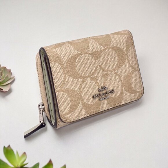 Coach | Bags | Coach Womens Small Trifold Wallet In Signature Leather ...